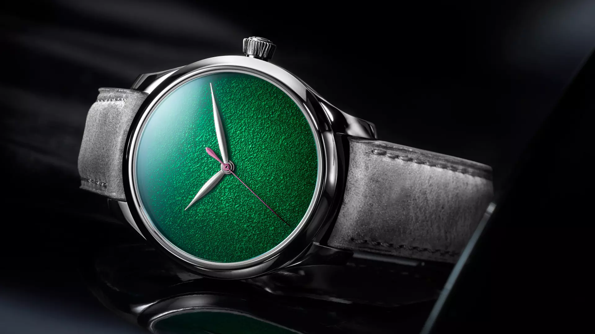 H. Moser & Cie Endeavour Center Seconds Concept Lime Green Watch With Hammered Email Dial