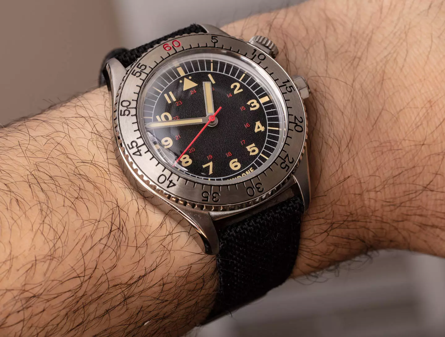 Hands-on: Relógio Aero Commando Desfeito 18410_6