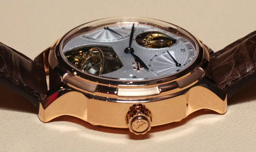 Peking-Wu-Ji-Bi-Axial-Tourbillon-6