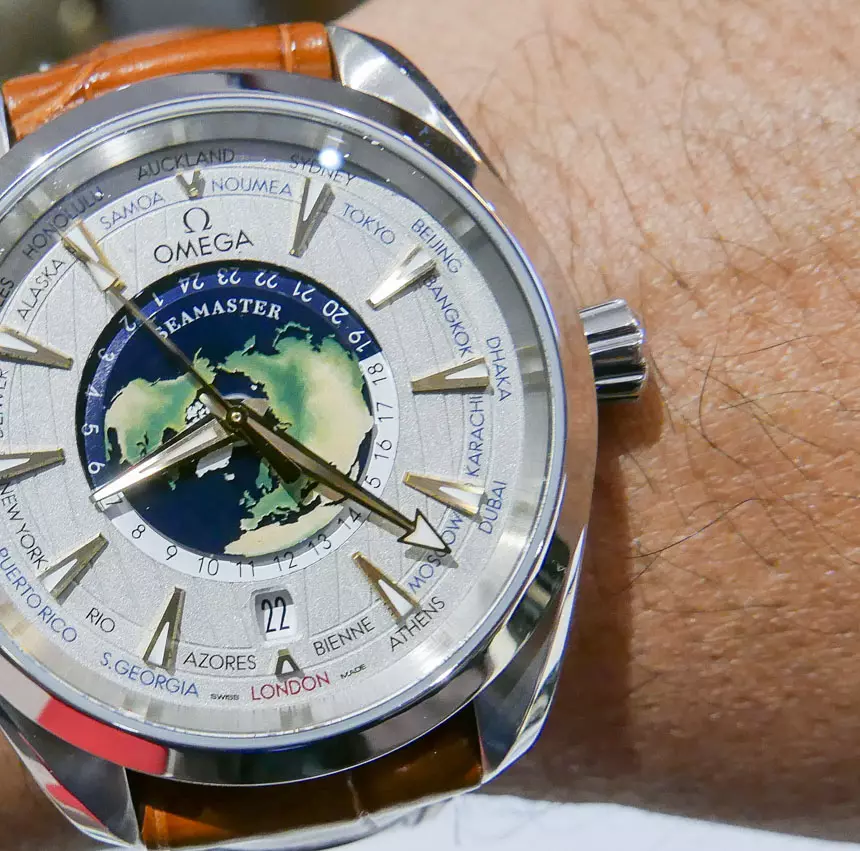 Omega Seamaster Aqua Terra Worldtimer Master Chronometer Platinum Watch Hands-On 19008_12