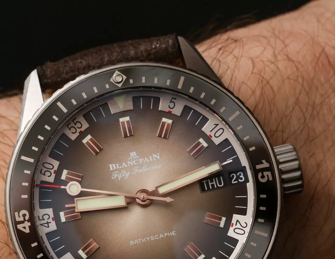 Blancpain Fathoms Hamsini Siku ya Bathyscaphe Tarehe Miaka ya 70 Mikono Imewashwa 19011_6