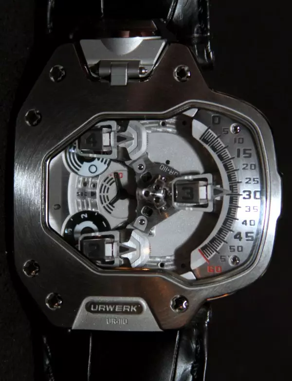 Практычны гадзіннік Urwerk UR-110 Tarpedo Watch 19132_3