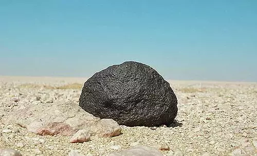 meteoritas dykumoje