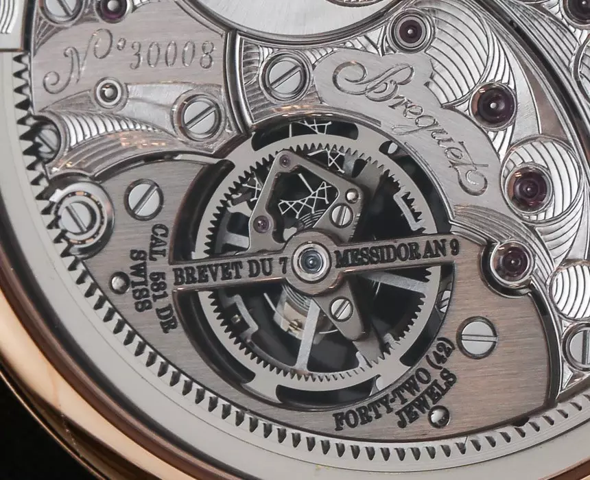 Bregue-Classique-Tourbillon-Exxta-Plat-Automatique-15