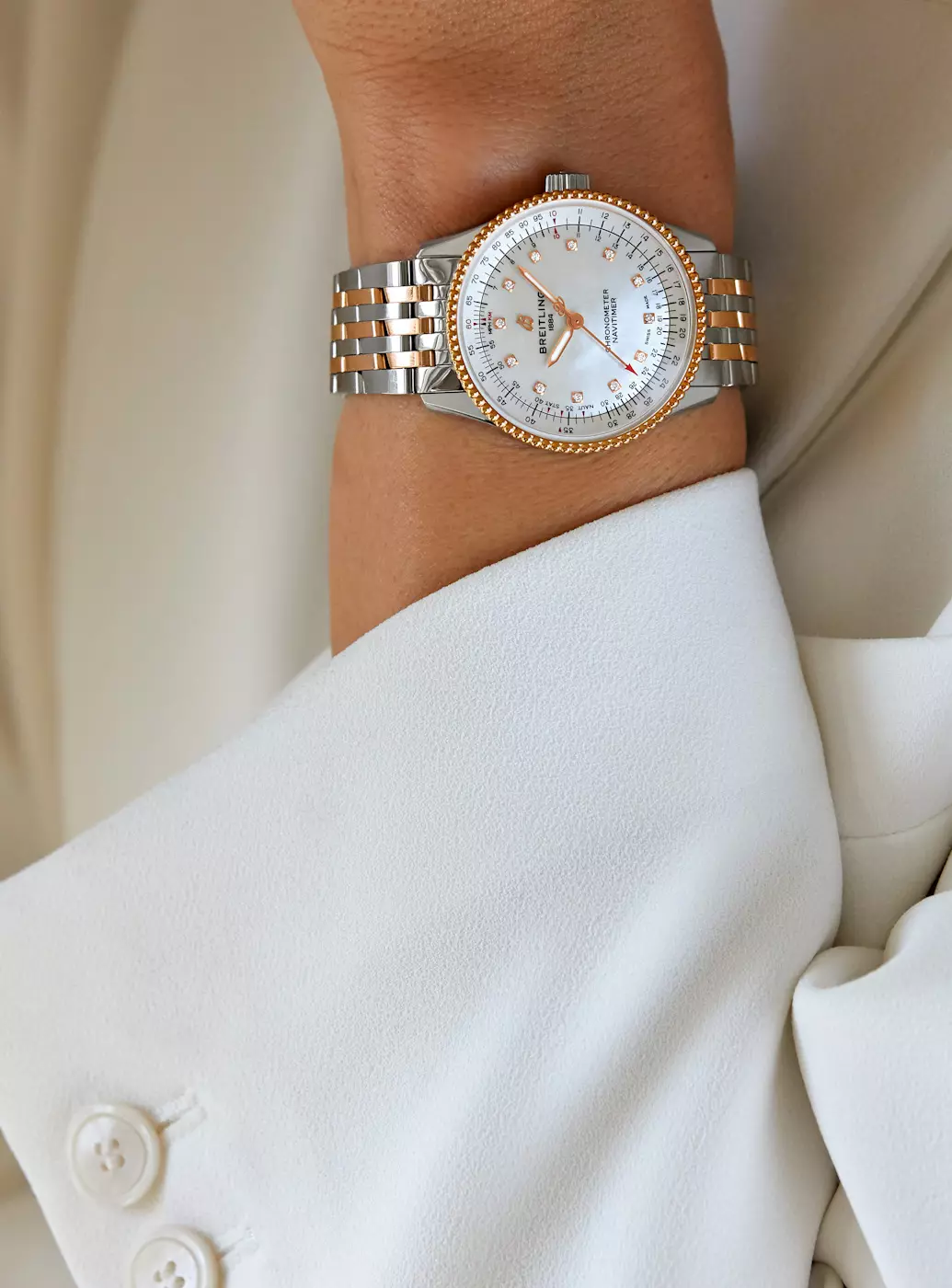Breitling-ը ներկայացրել է Navitimer Automatic 35 Ժամացույցների հավաքածուն Կանանց համար 19600_6