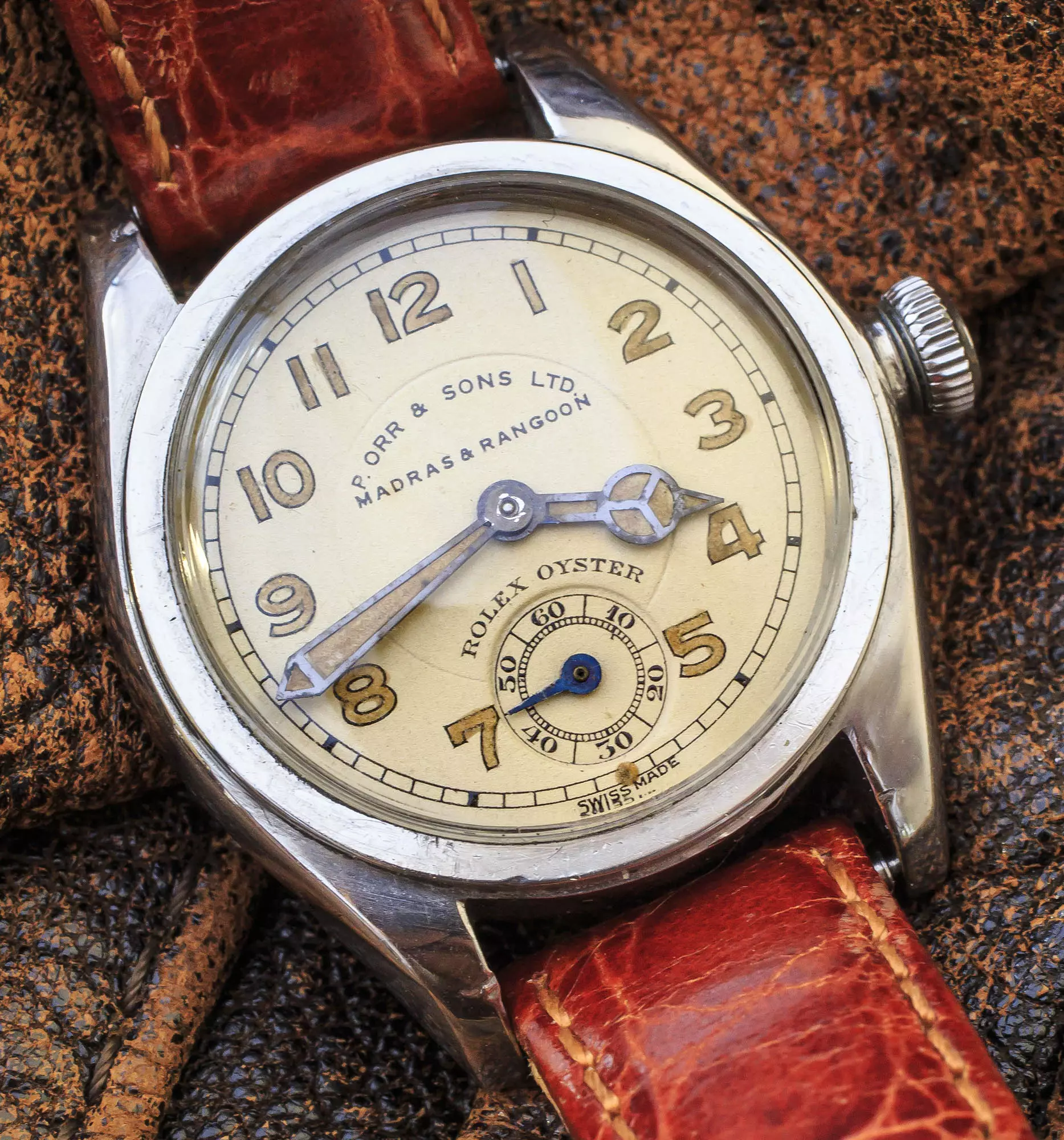 Time Machines: hoe een Rolex Oyster uit het oorlogstijdperk mijn gevoel voor mysterie opnieuw aanwakkerde bij het verzamelen van horloges 19_1
