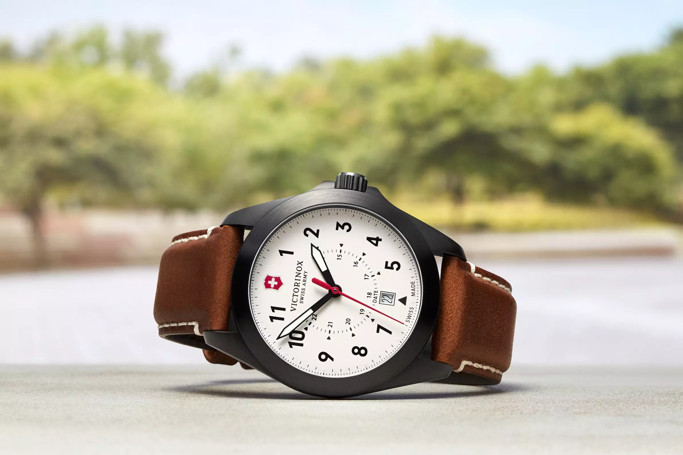 En perfekt julegave til eventyrere: Victorinox Swiss Army Heritage ure 2009_2