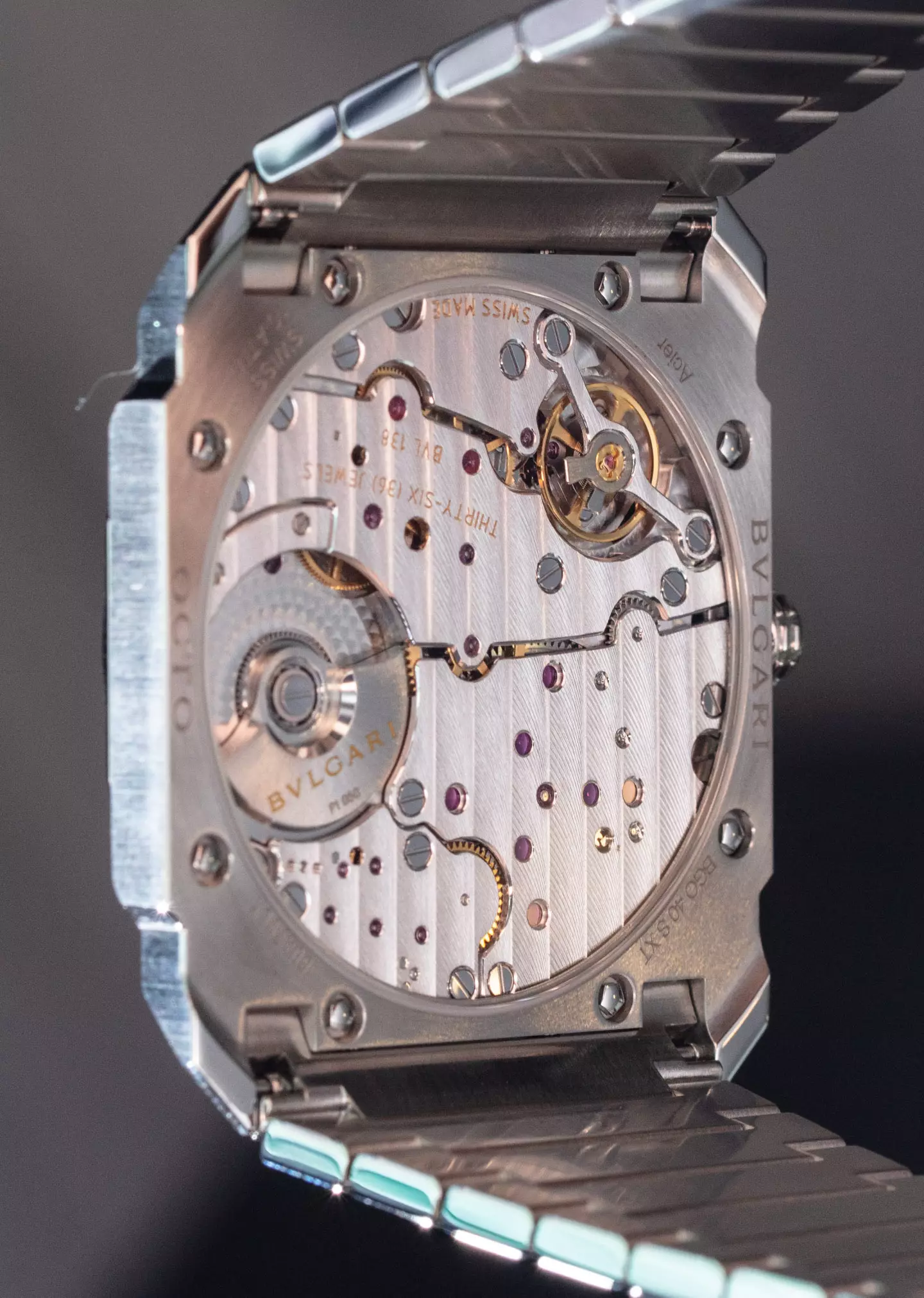 Practic: ceas automat din oțel BVLGARI Octo Finissimo 20192_7