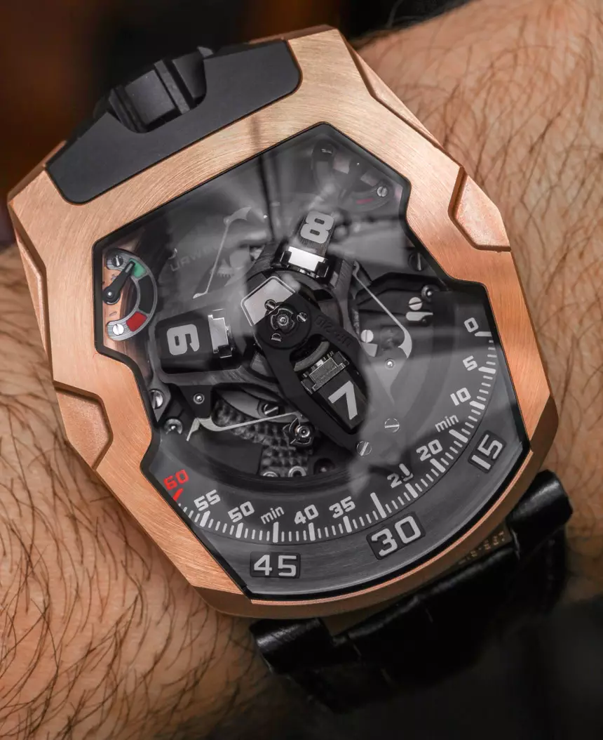 Urwerk UR-210 RG Watch Review 20237_1