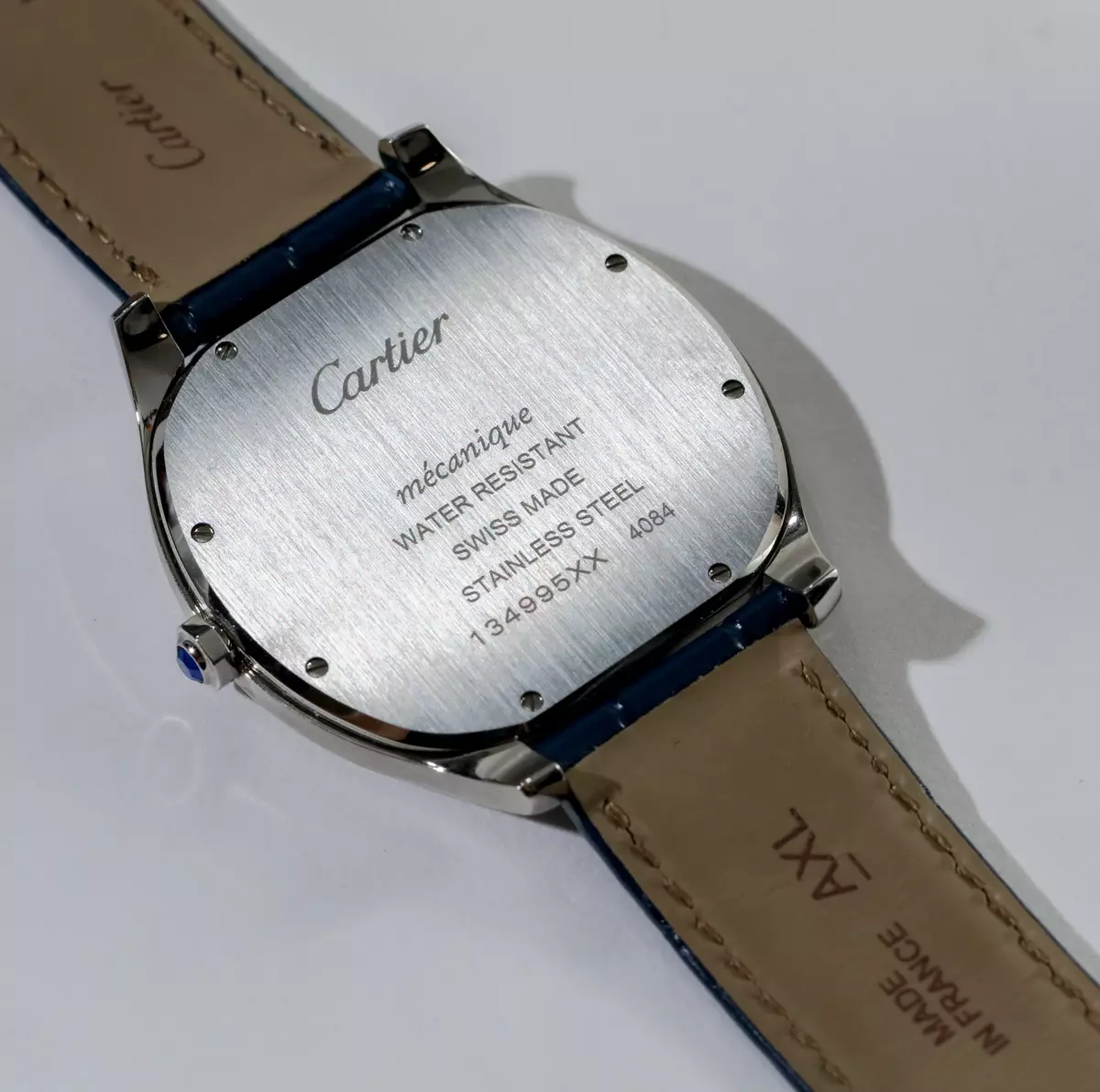 Rishikimi i orës ekstra të sheshtë të Cartier Drive 20541_5