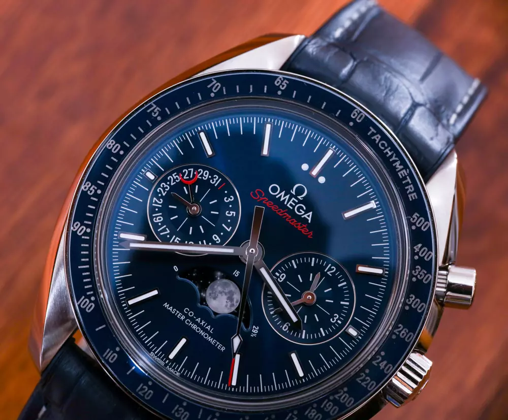 Omega-Speedmaster-Moonwatch-Co-Axial-Master-Chronometer-Moonphase-Chronograph-20