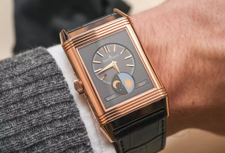 jaeger-lecoultre-reverso-ট্রিবিউট-ক্যালেন্ডার-গোল্ড-গোল্ড-অ্যাব্লগটোওয়াচ-10