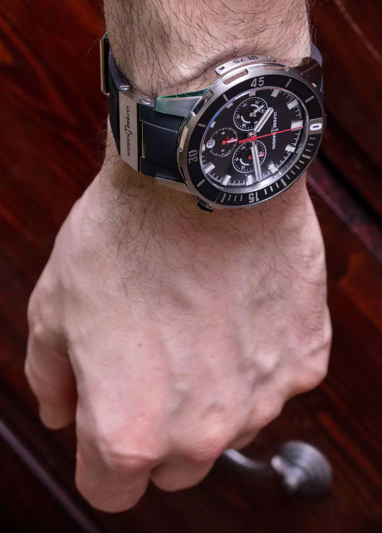 Watch Review: Ulysse Nardin Diver Chronograph 44 mm 21045_5