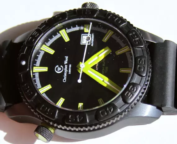 Огляд годинника Christopher Ward C600 Tri-Tech Elite Diver