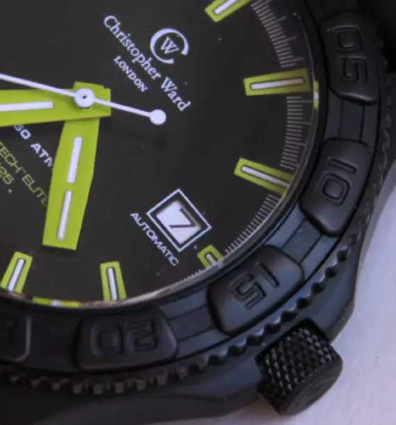 Recensione dell'orologio subacqueo Christopher Ward C600 Tri-Tech Elite 21139_1