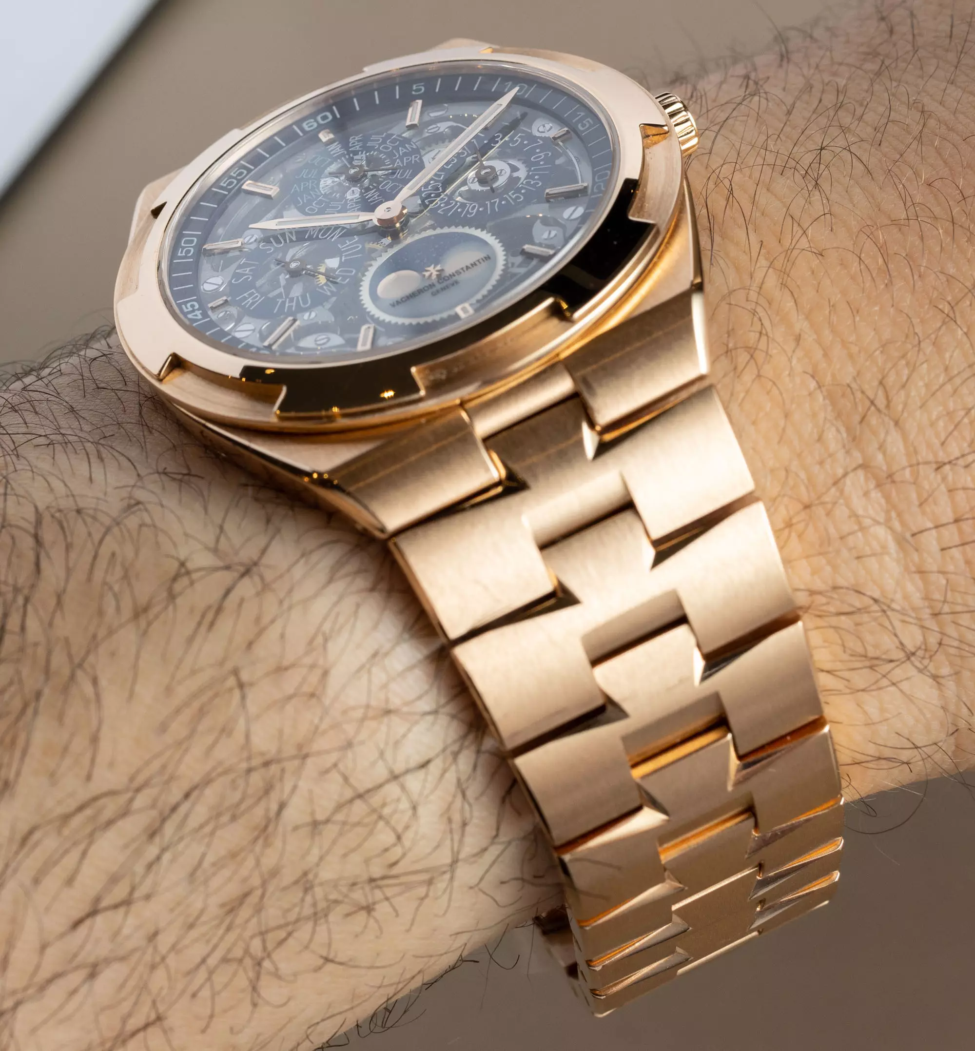 Manja: Vacheron Constantin Overseas Kalendala Yosatha Ultra-Thin Skeleton 18k Rose Gold Watch 2153_5