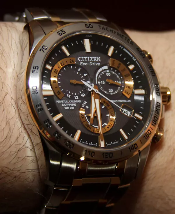 Преглед на часовникот Citizen Perpetual Chrono AT 21610_4