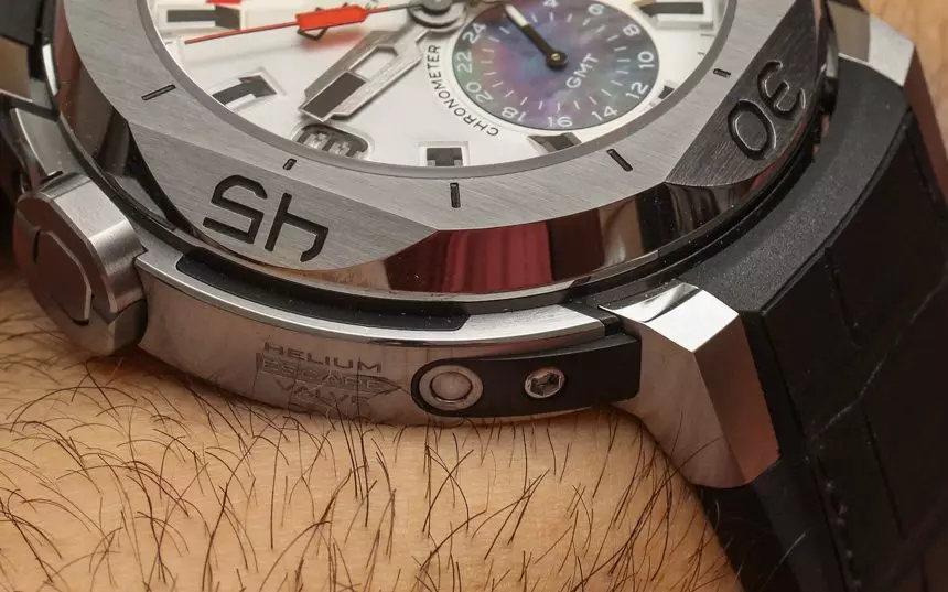 Clerc-Hydroscaph-GMT-パワーリザーブ-クロノメーター-aBlogtoWatch-21