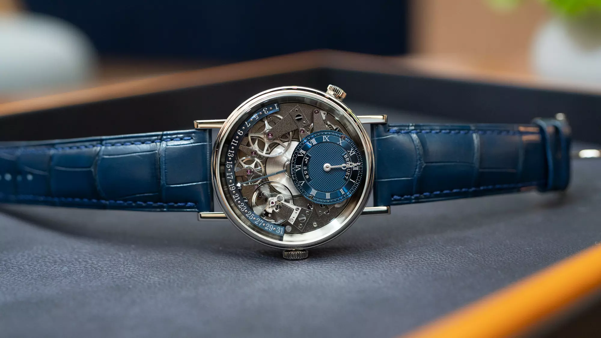 Hands-on: Breguet Quantième Rétrograde 7597 horloge en de Frieze Art Fair NYC