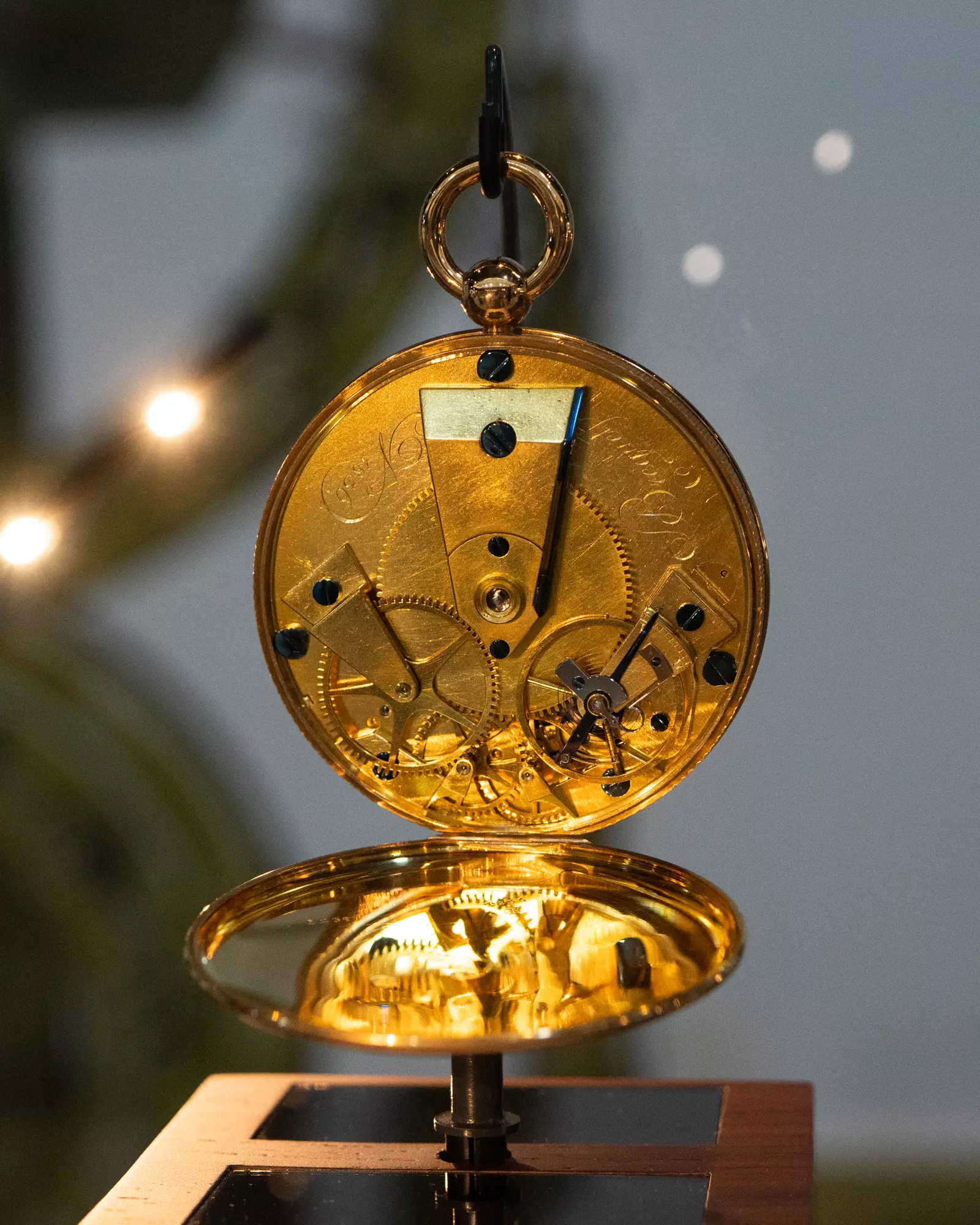 هٿ تي: Breguet Quantième Retrograde 7597 Watch And The Frieze Art Fair NYC 2166_3