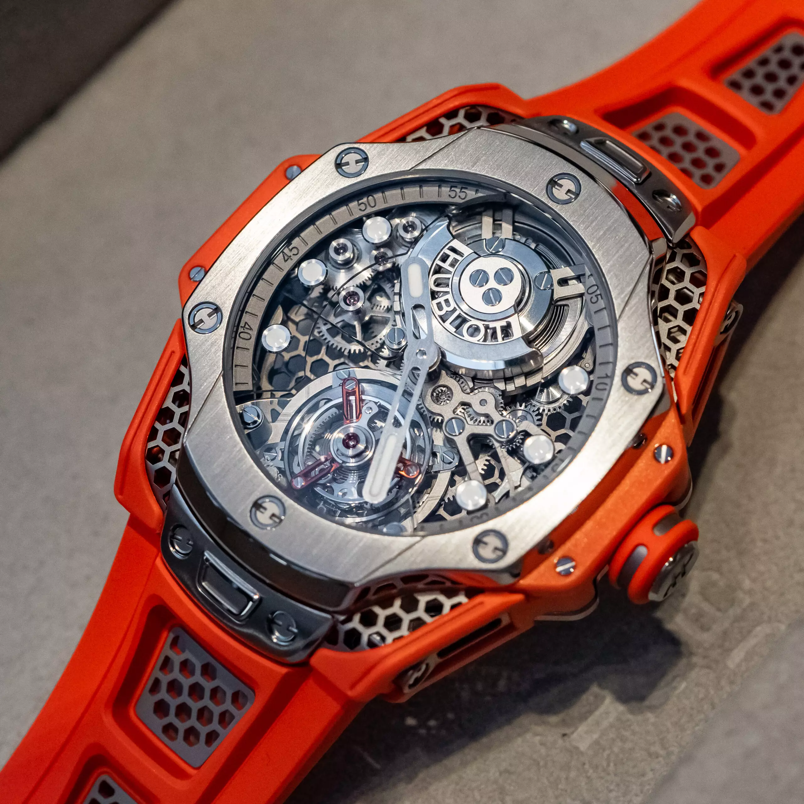 Praktika: Hublot Big Bang Tourbillon Samuel Ross laikrodis 2170_1