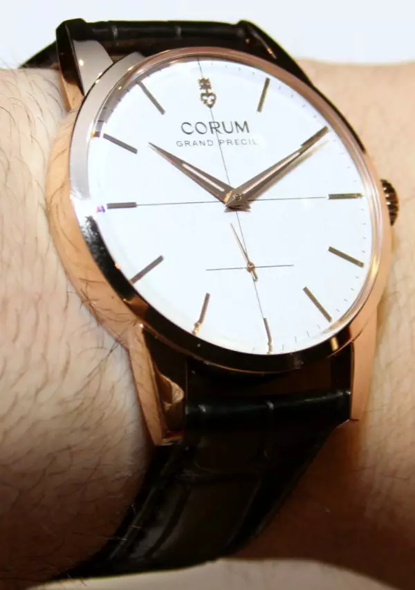 Manos a la obra del reloj Corum Grand Precis 21984_4