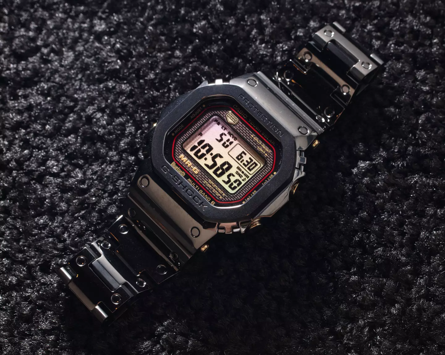 Gacmaha-On: Casio G-Shock MRGB5000 Saacadaha Dijital ah ee Dhammaadka Sare 2198_8