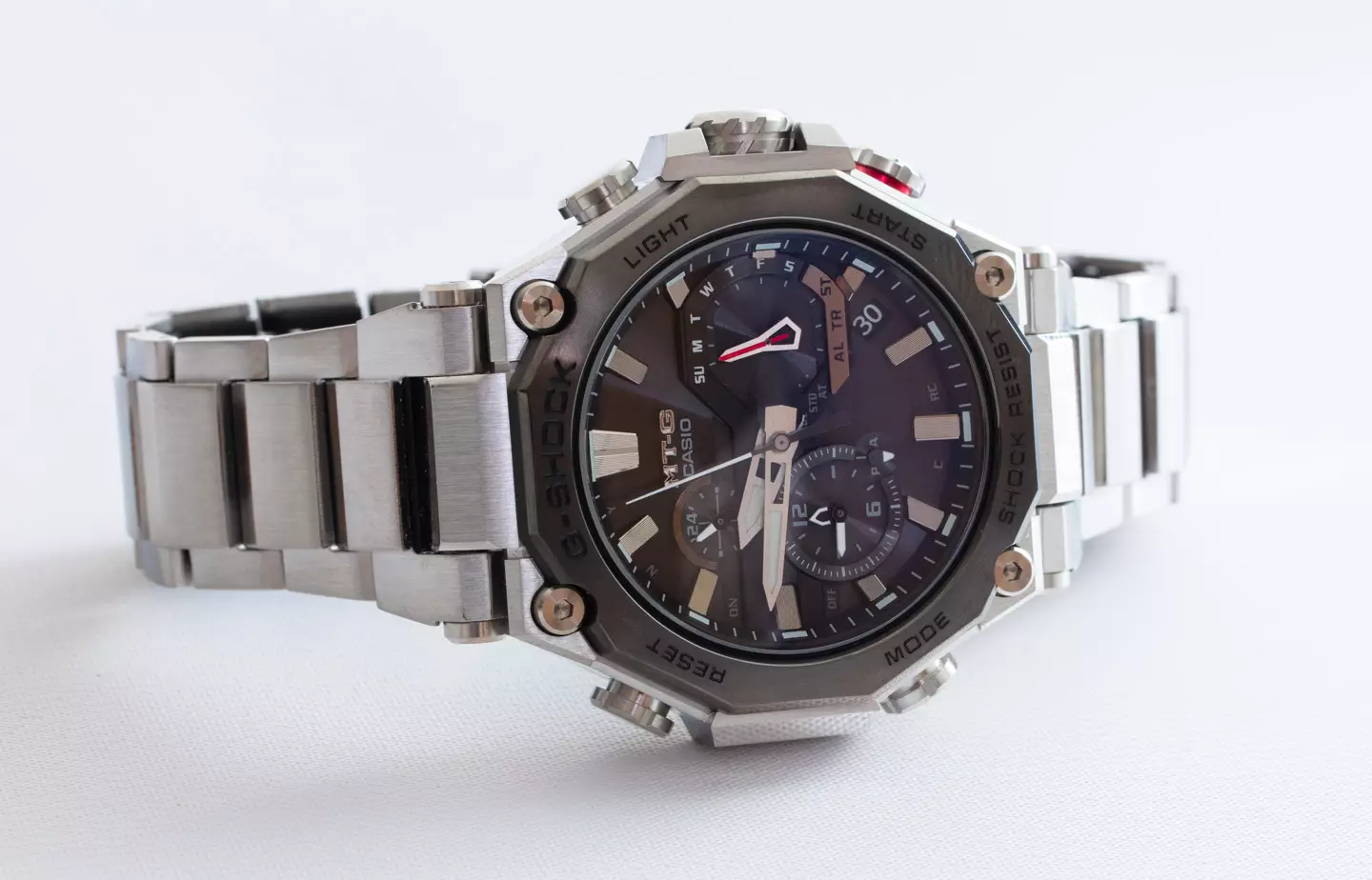 Manos a la obra: reloj Casio G-Shock MT-G B2000