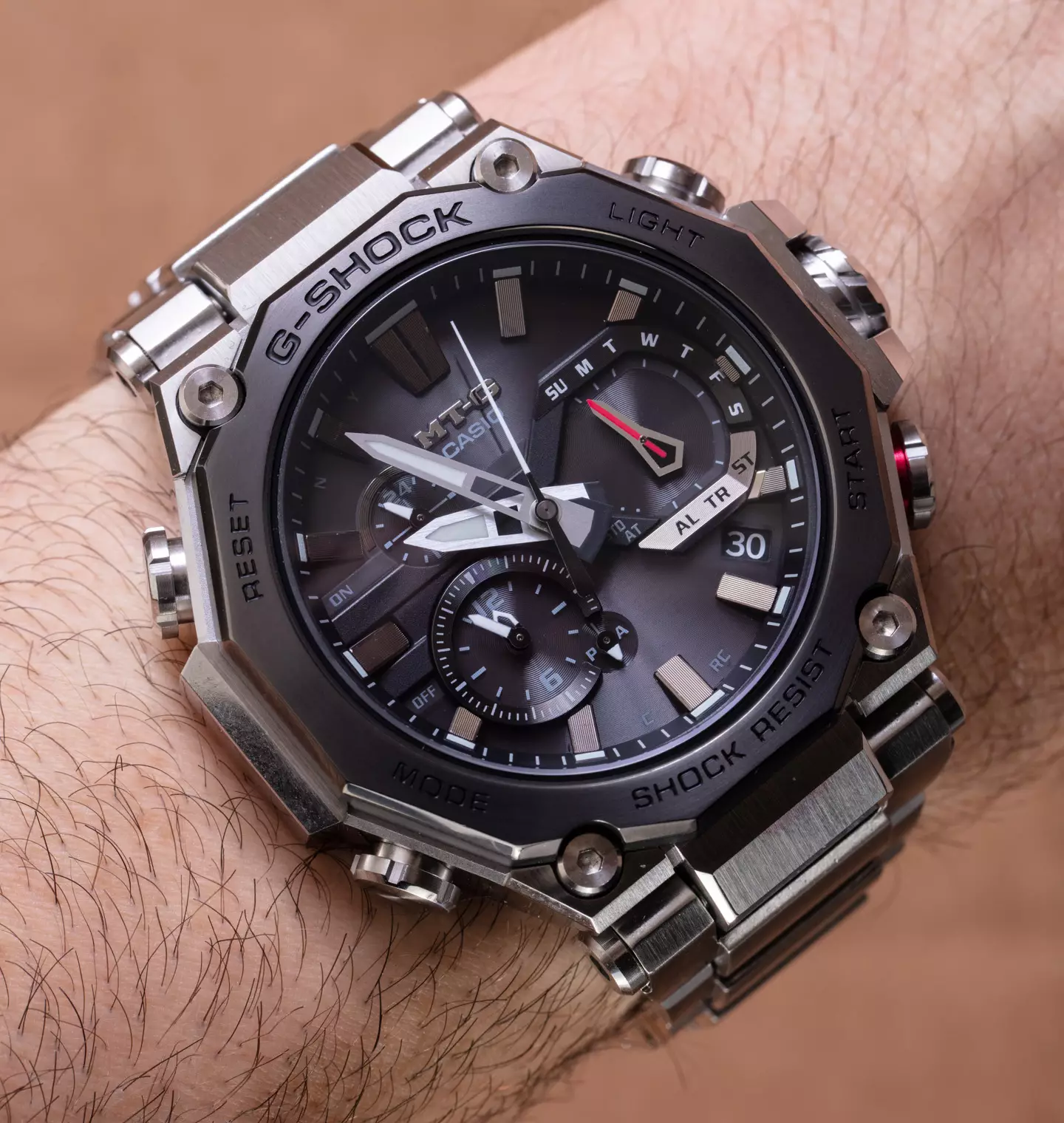 Hands-On: Casio G-Shock MT-G B2000 Ur 2212_5