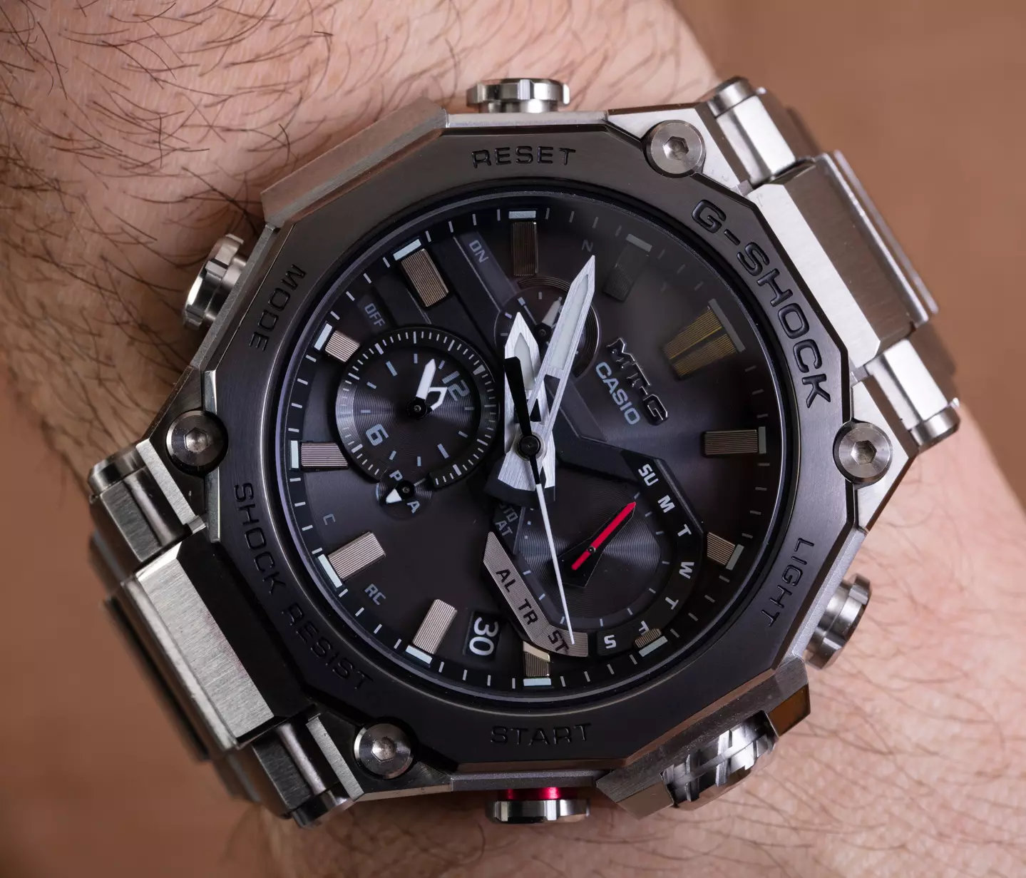 Təcrübəli: Casio G-Shock MT-G B2000 qol saatı 2212_8