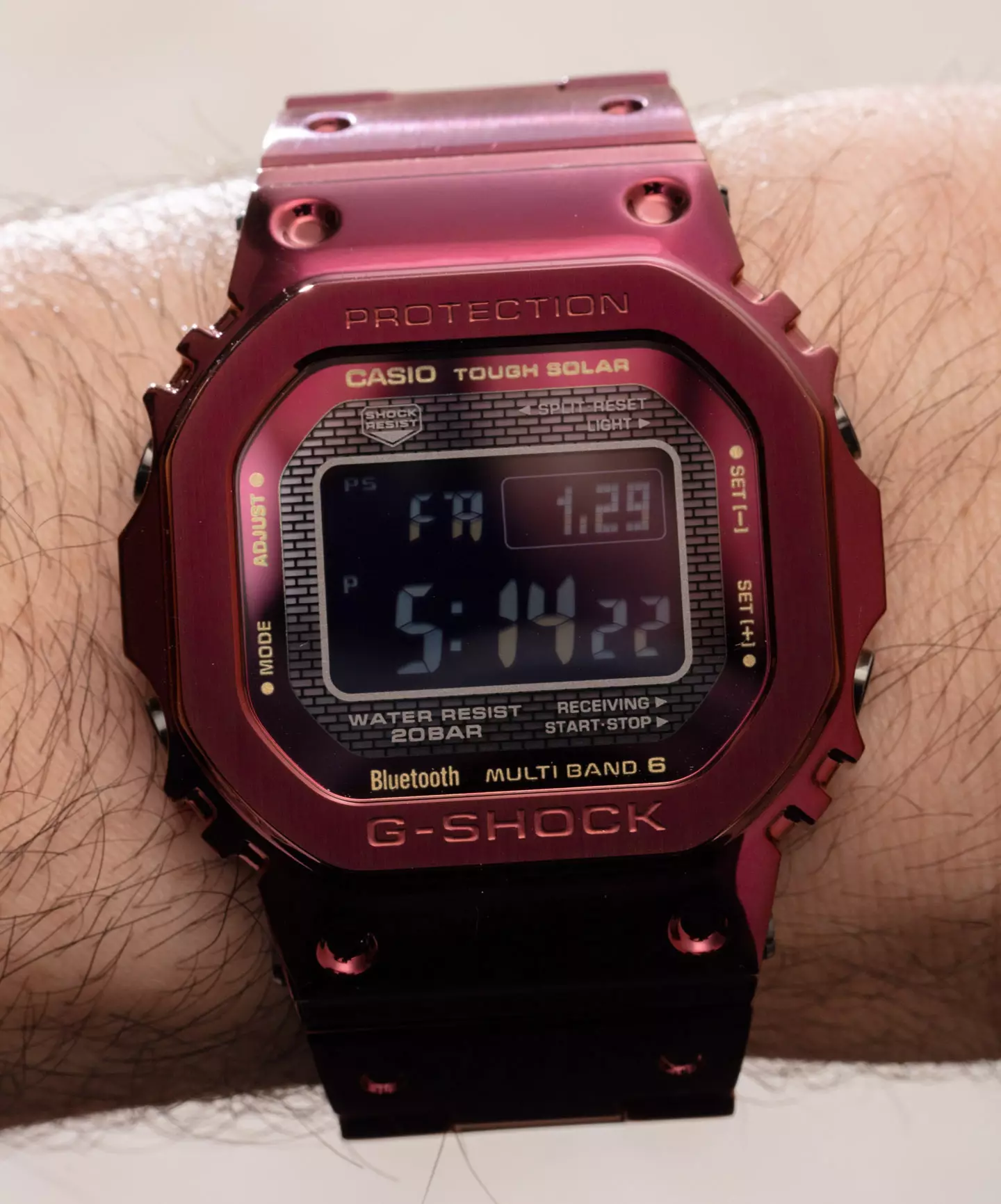 ხელმისაწვდომობა: Casio G-Shock GMWB5000RD-4 წითელი მეტალის საათი 2216_1