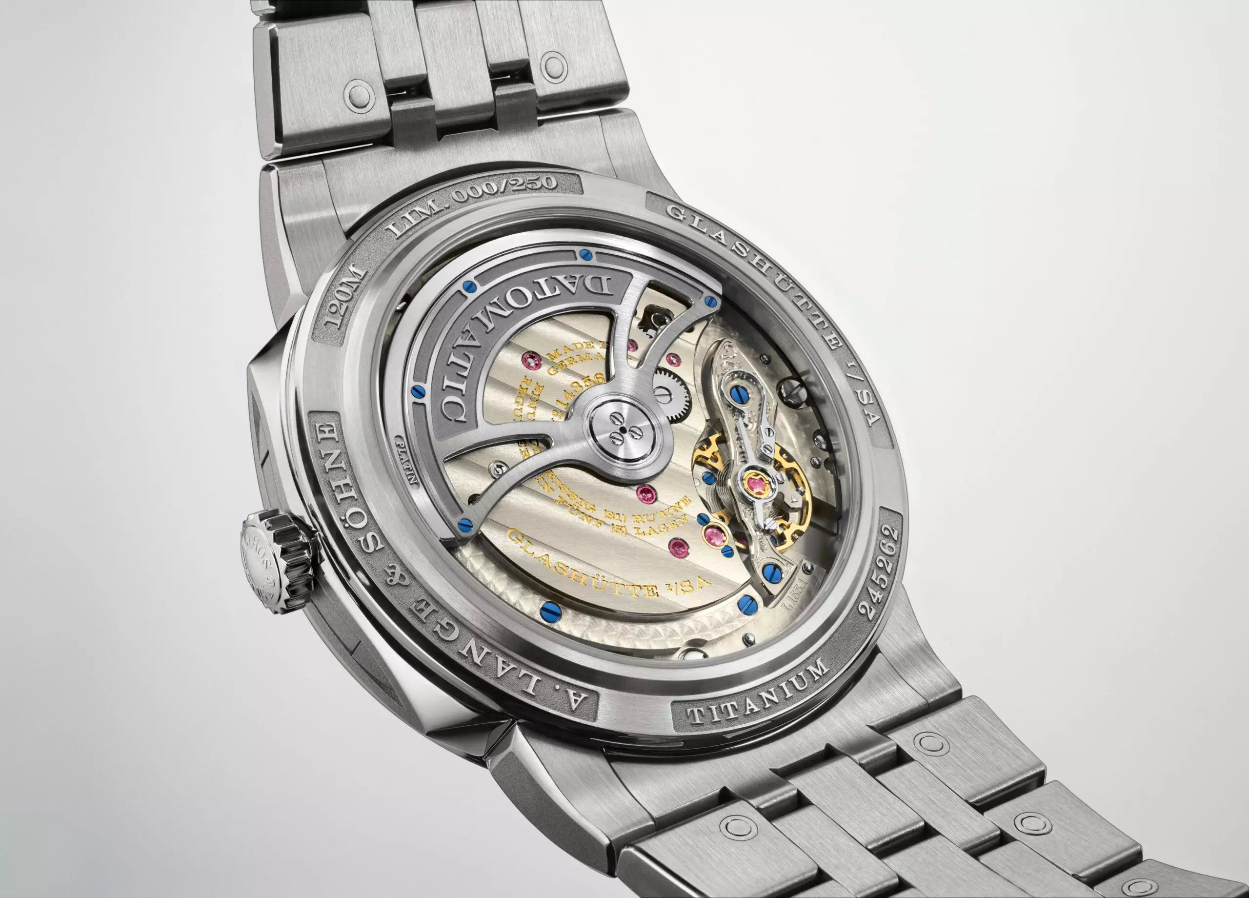 A. Lange & Söhne Nye ODYSSEUS Ọgwụgwọ Titanium 2246_4