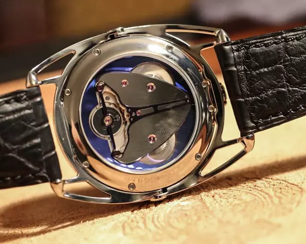 De-Bethune-DB28-Skybridge-5