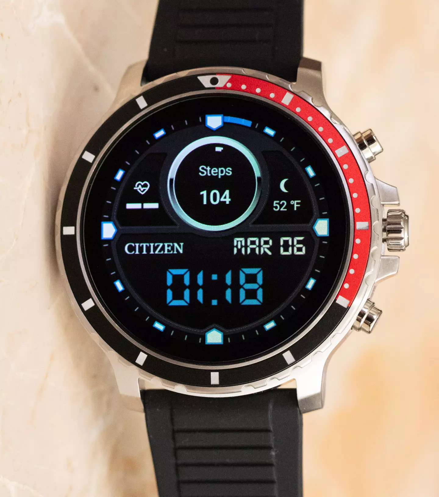 观看评论：带有 Google Wear OS 的 Citizen CZ Smart 2427_10