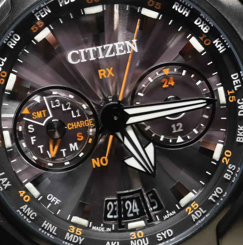 Citizen Eco-Drive Uydu Dalgalı Hava GPS İzle Uygulamalı