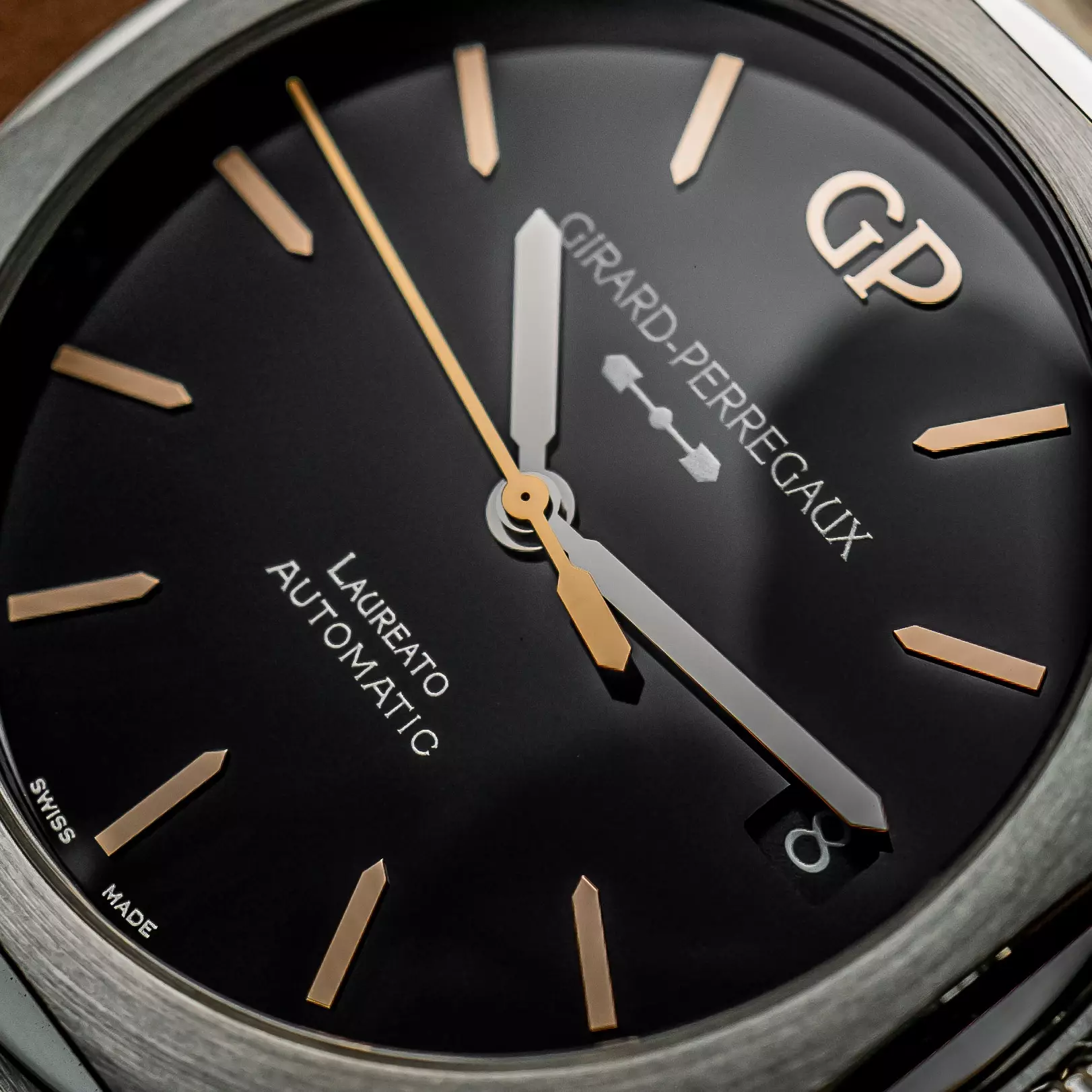 girard perregaux laureato tanpa wates