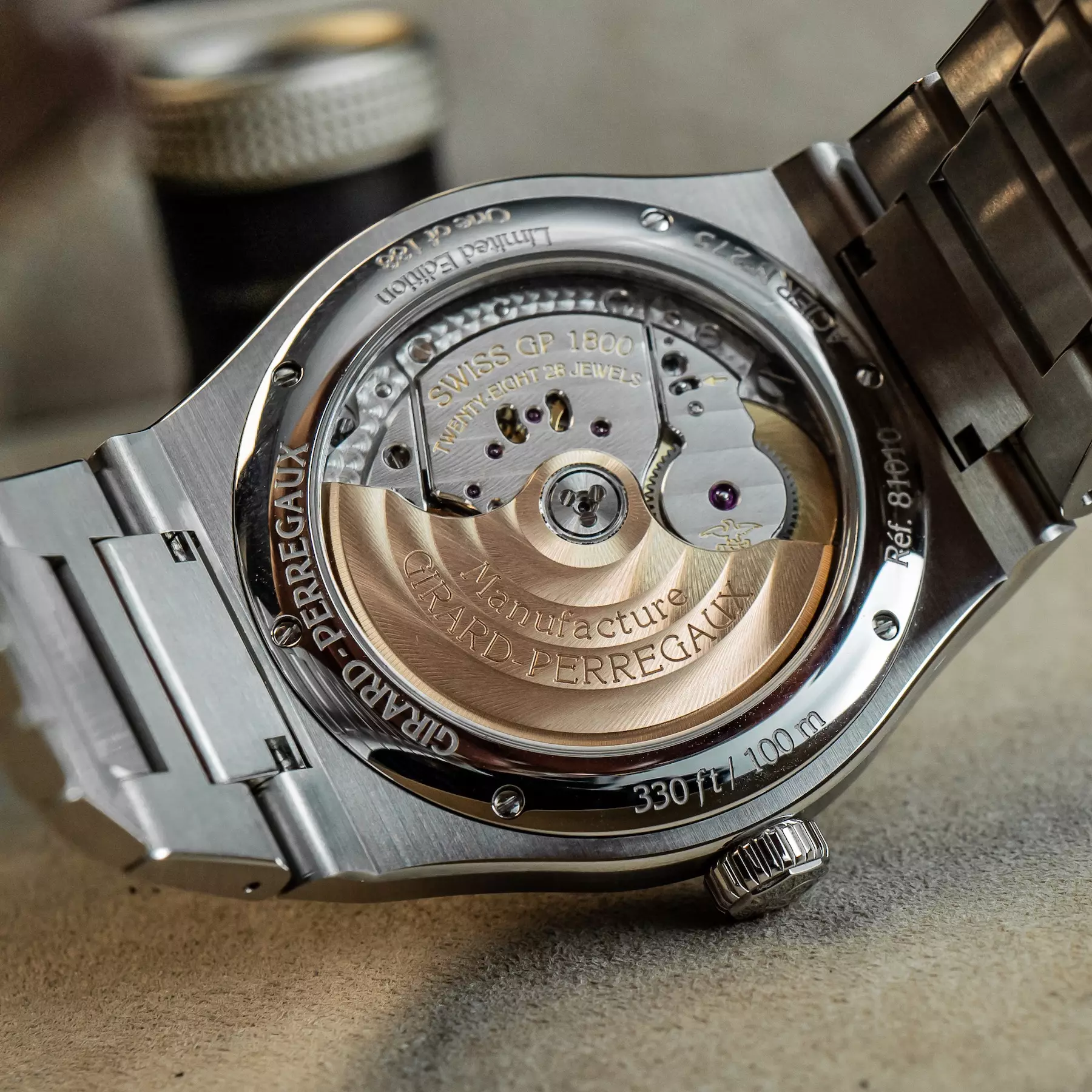 girard perregaux laureato tanpa wates