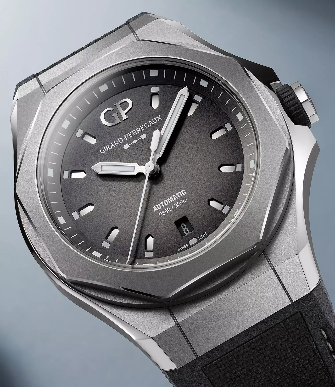 Girard-Perregaux enthüllt Limited Edition Laureato Absolute Ti 230 Watch 24622_3