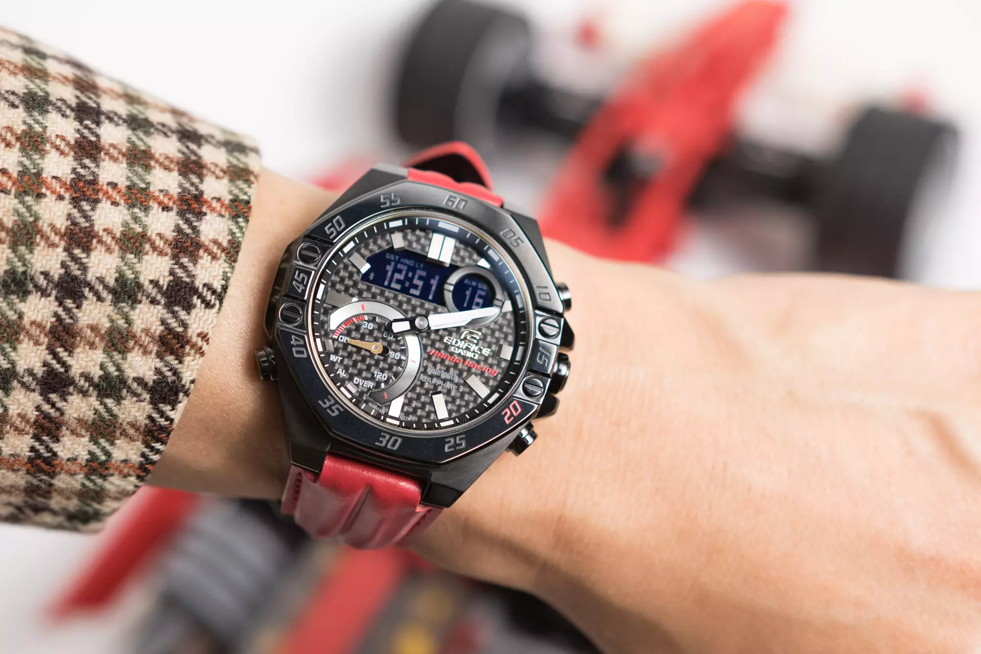 İcmalı baxın: Casio Edifice Honda Racing Limited Edition 2462_7