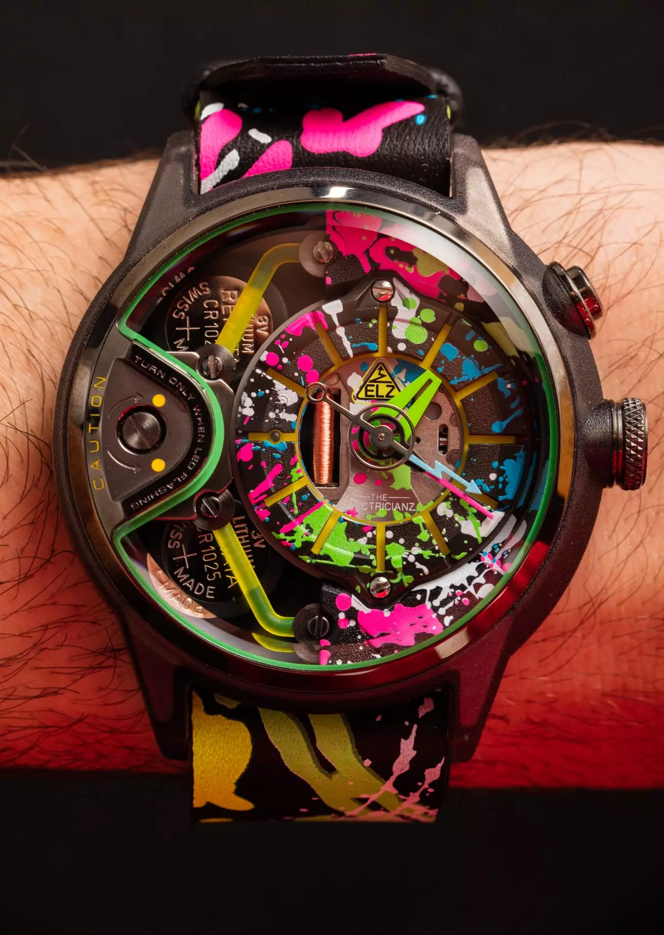 ELECTRICIANZ NEON Z 'Graffiti' Watch Hands-On & The Future Of High-End Quartz 2478_1