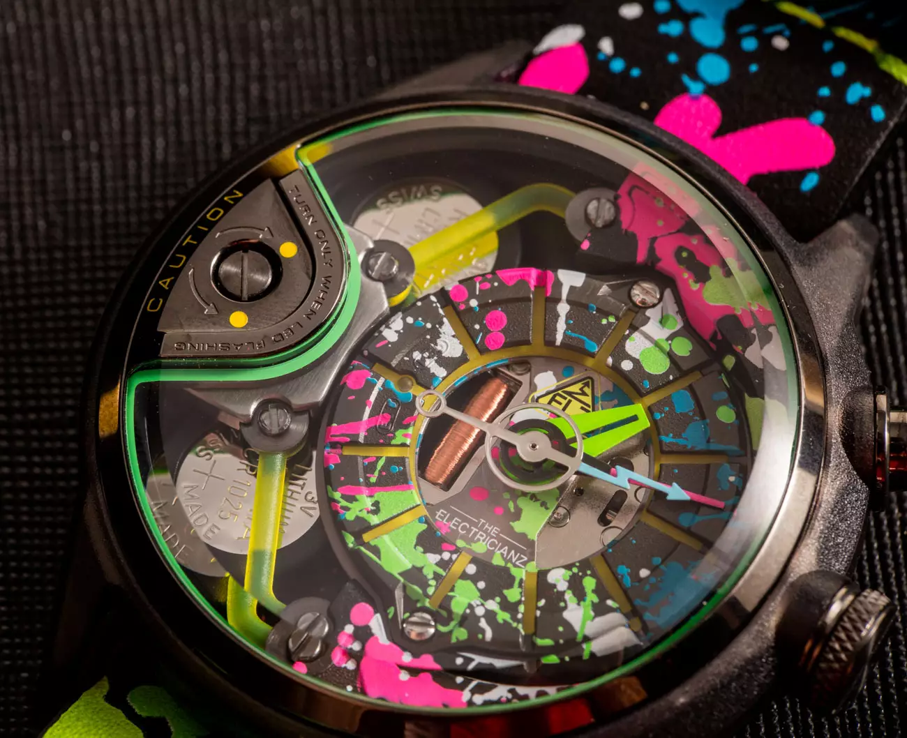 ELECTRICIANZ NEON Z 'Graffiti' Watch Hands-On & The Future of High-End Quartz 2478_8