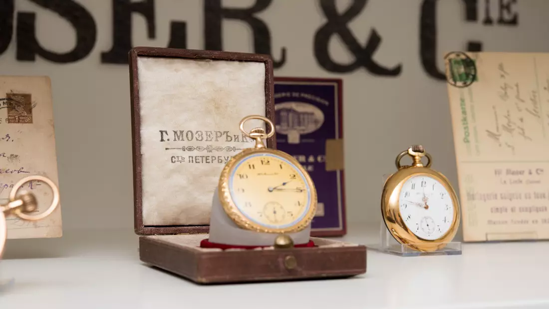 H. Moser & Cie. Venturer XL Stoletniy Krasniy Ժամացույց 25527_3