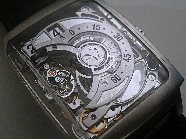 Прототип годинника Hautlence HL2 25895_4