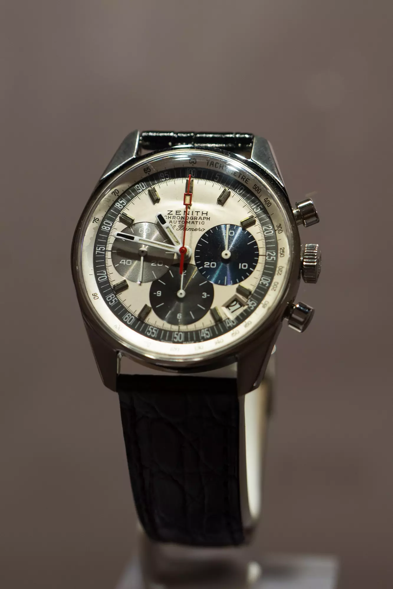 Zenith Yafungua Onyesho la Kuzamisha la Mwalimu wa Chronographs 2663_5