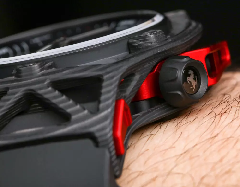 Hublot-Techframe-Ferrari-70-Жыл-Турбиллон-Хронограф-aBlogtoWatch-5