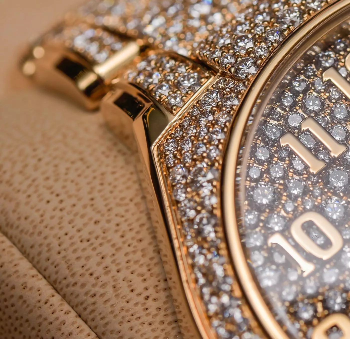 הענט-אויף: Patek Philippe Twenty-4 7300/1450R Haute Joaillerie ליידיז וואַך 2693_3