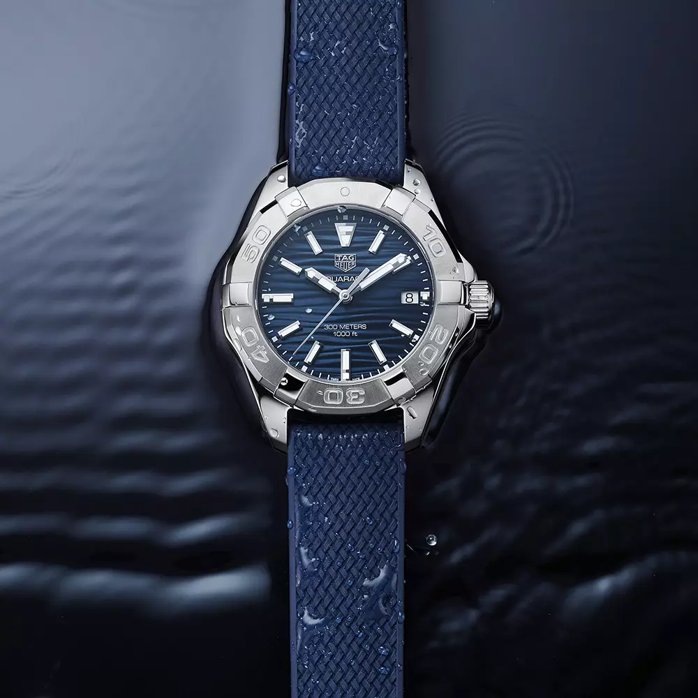 TAG Heuer نے تین نئی خواتین کی Aquaracer گھڑیاں شامل کیں۔ 2694_3