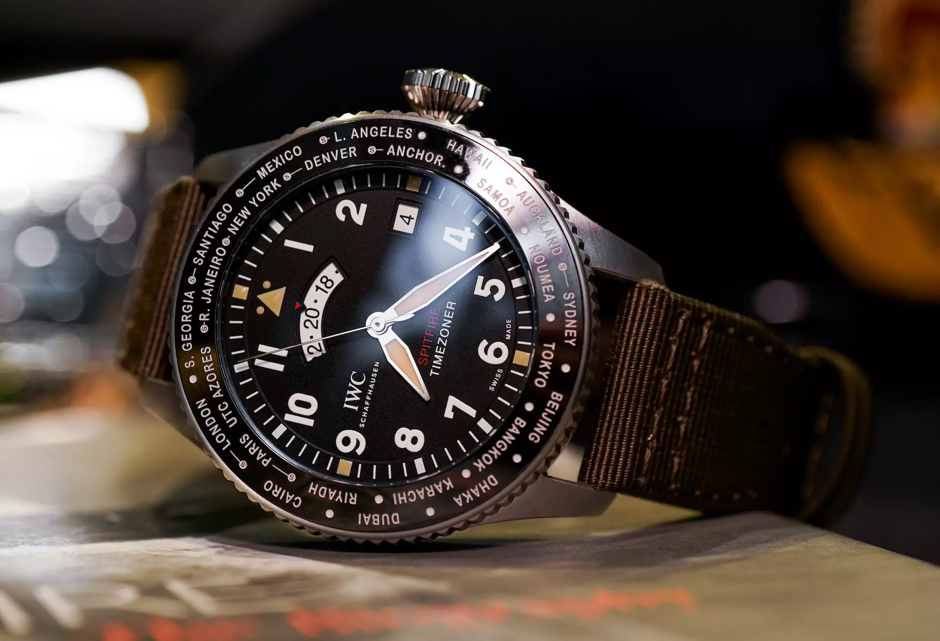 IWC Piloti käekella Timezoner Spitfire Edition 