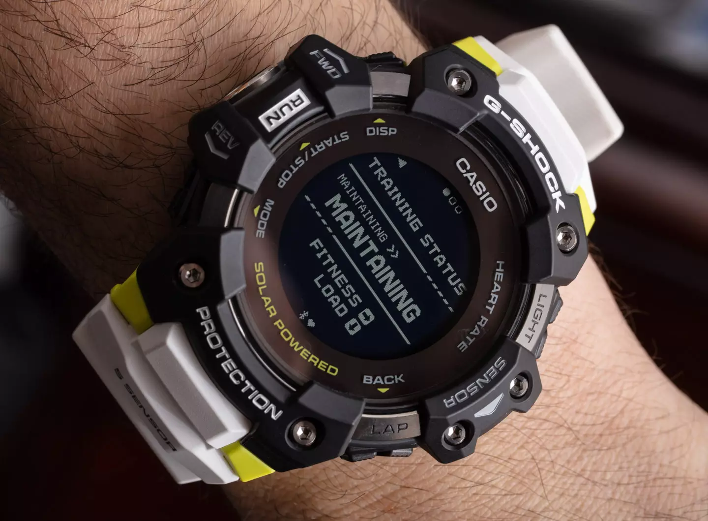 Đánh giá đồng hồ: Máy đo nhịp tim GPS Casio G-Shock Move GBD-H1000