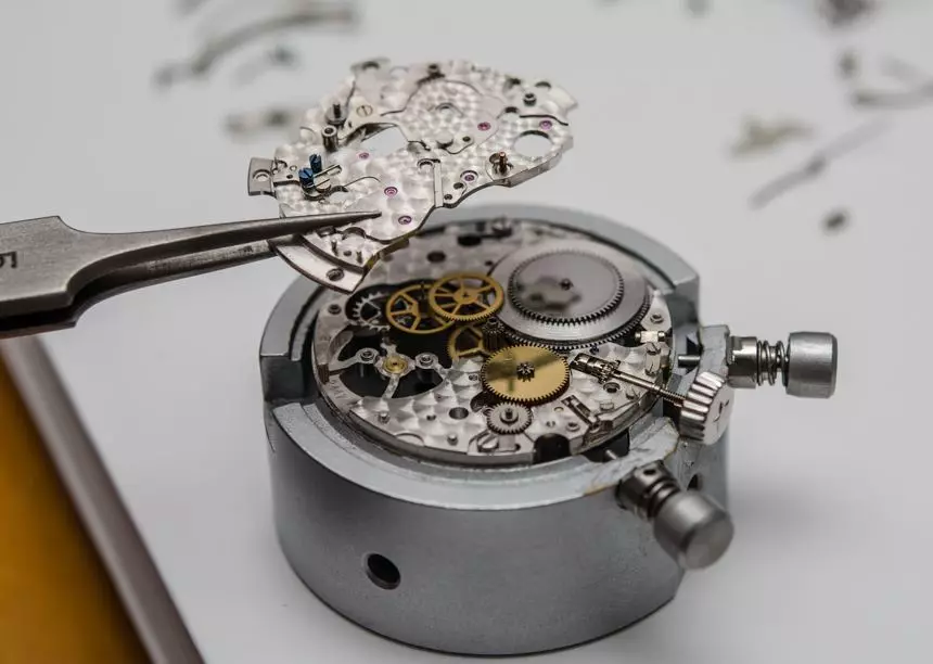 SalonQP-2014-aBlogtoWatch-9